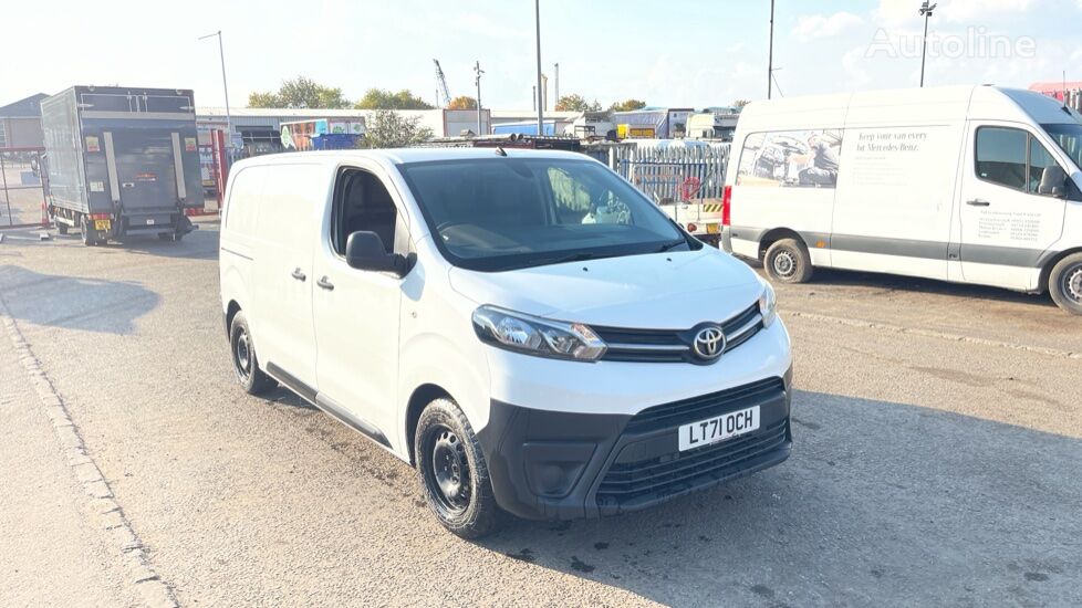 Prodaje se Toyota PROACE ICON 1.5 120PS minibus furgon na aukciji