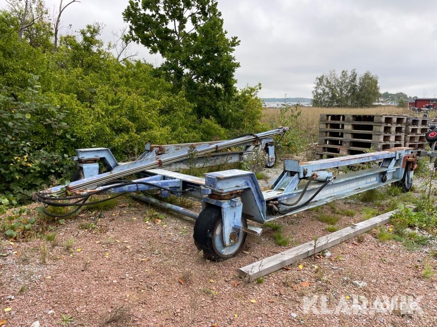 Prodaje se Hydraulvagn prikolicu za čamac na aukciji