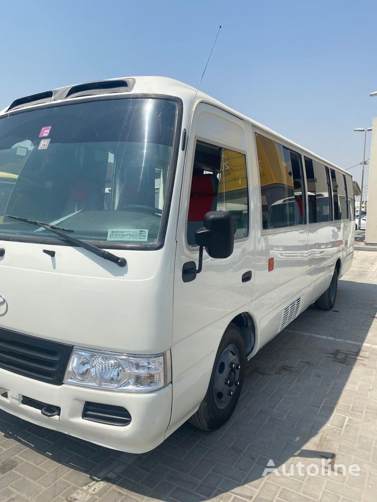 Toyota Coaster Coach Bus ( Diesel-LHD) turistički autobus