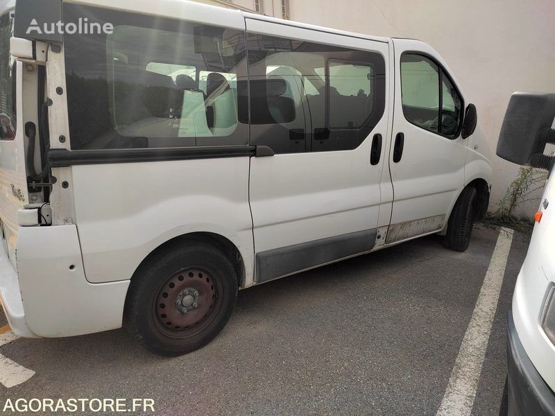 Prodaje se Renault TRAFIC putnički minibus na aukciji