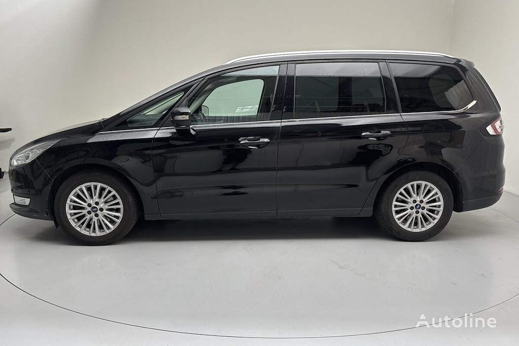 Prodaje se Ford Galaxy minivan na aukciji