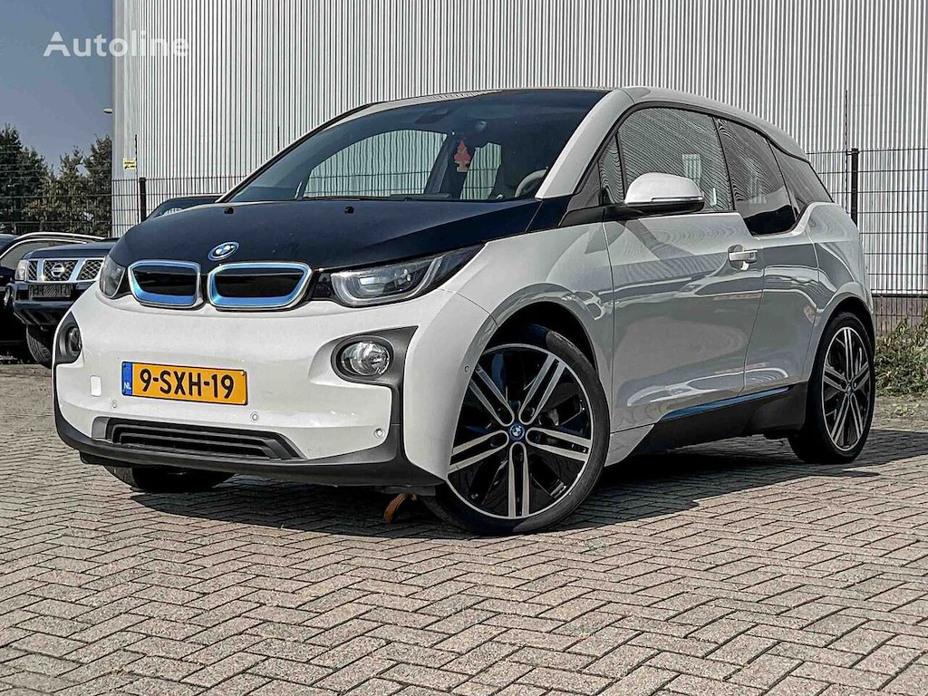 Prodaje se BMW i3 hečbek na aukciji