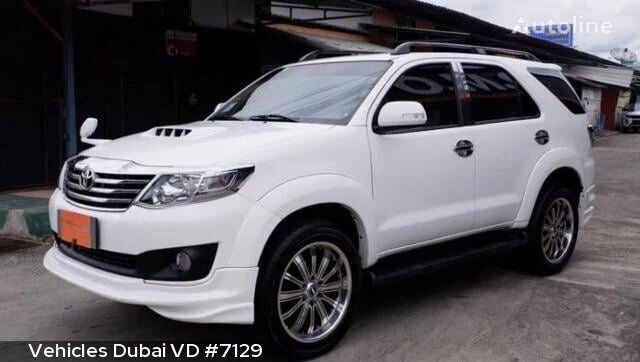 Toyota FORTUNER krosover