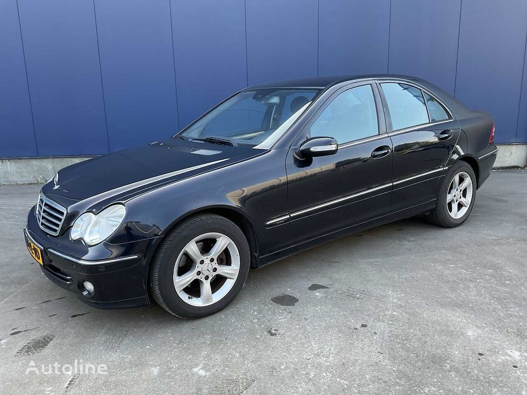 Prodaje se Mercedes-Benz C-klasse sedan na aukciji