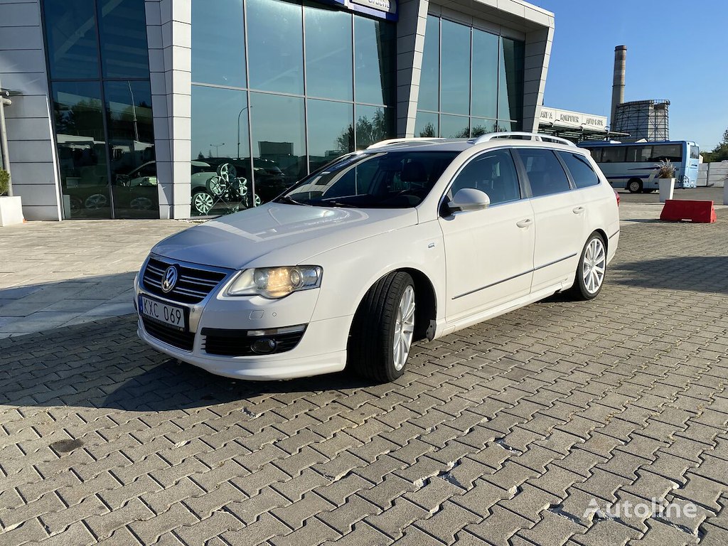 Volkswagen Passat 2.0 TDi 170 CR / R LINE / DSG / 4MOTION 4X4 / LOW KM! karavan