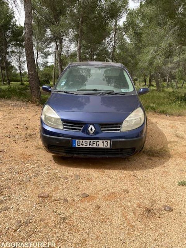 Prodaje se Renault MEGANE hečbek na aukciji