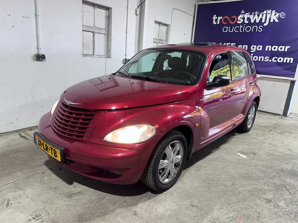 Prodaje se Chrysler PT Cruiser hečbek na aukciji