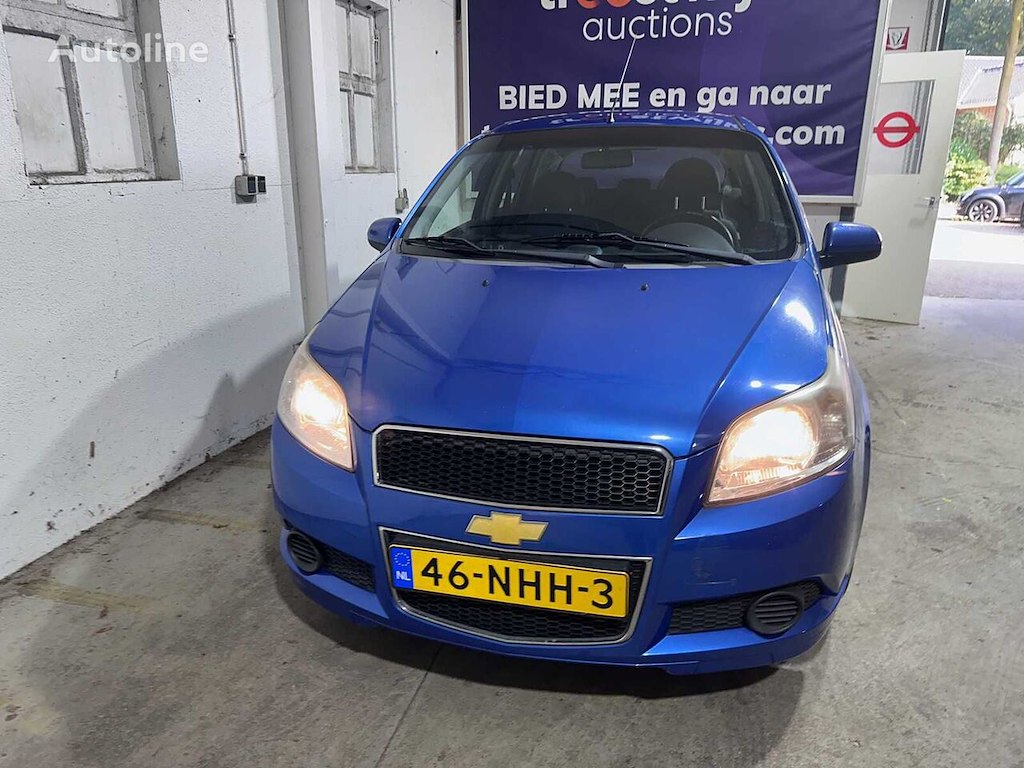 Prodaje se Chevrolet Aveo hečbek na aukciji