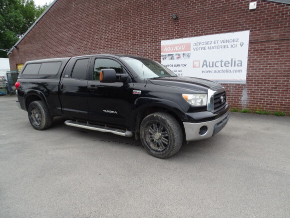 Prodaje se Toyota Tundra pikap na aukciji