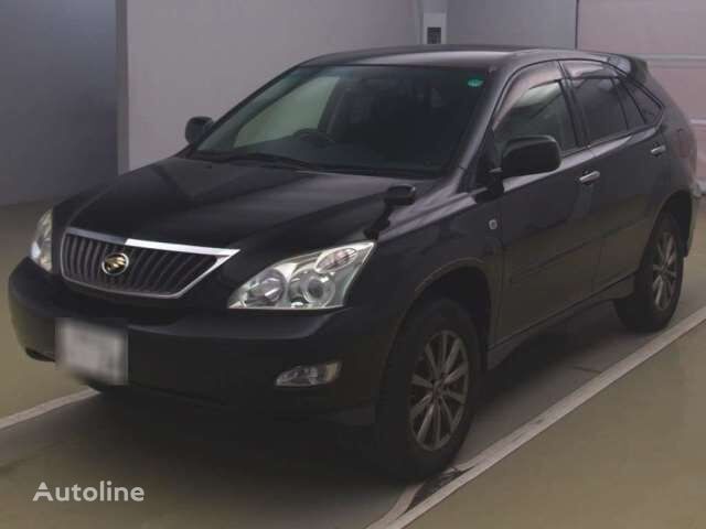 Toyota HARRIER krosover