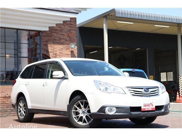 Subaru LEGACY OUTBACK krosover