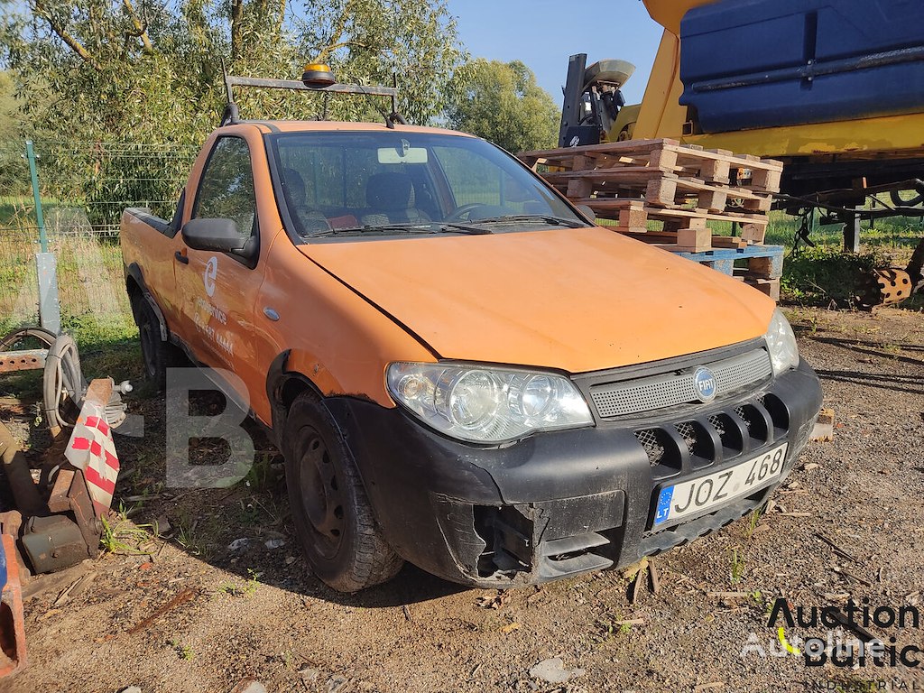 Prodaje se FIAT Strada 1.3 JTD pikap na aukciji