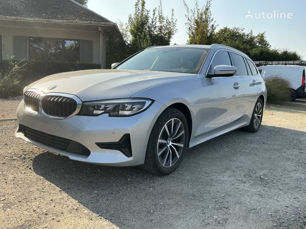 Prodaje se BMW 320d karavan na aukciji