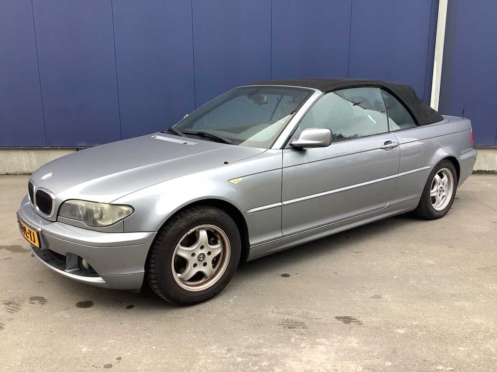 Prodaje se BMW 3-serie Cabrio kabriolet na aukciji