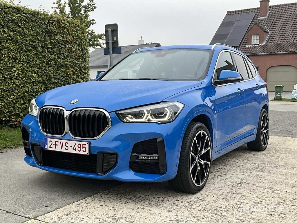 Prodaje se BMW X1 xDrive 25e krosover na aukciji