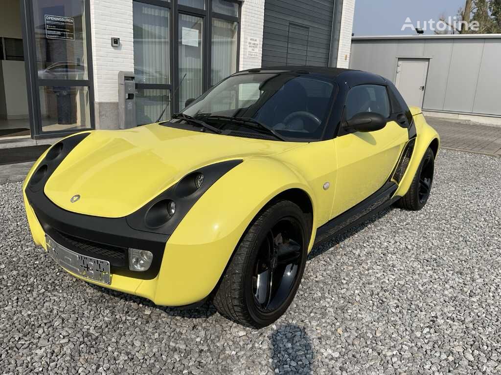 Prodaje se Smart Roadster kupe na aukciji