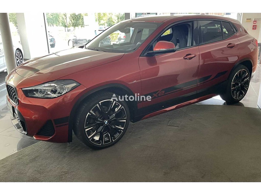 Prodaje se BMW X2 sDrive krosover na aukciji