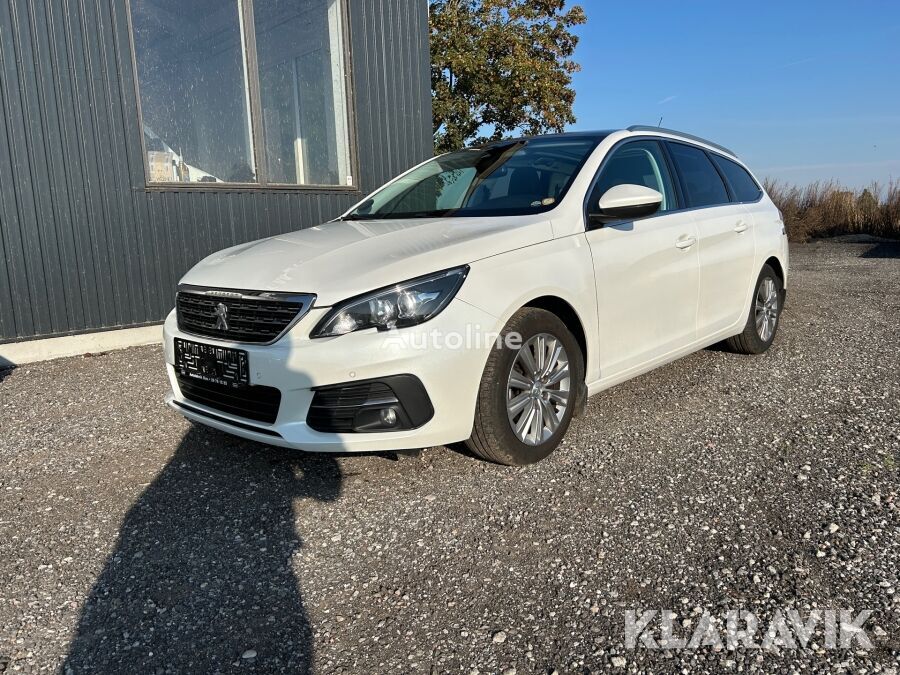 Prodaje se Peugeot 308 karavan na aukciji