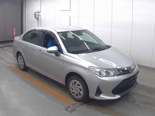 Toyota COROLLA AXIO sedan