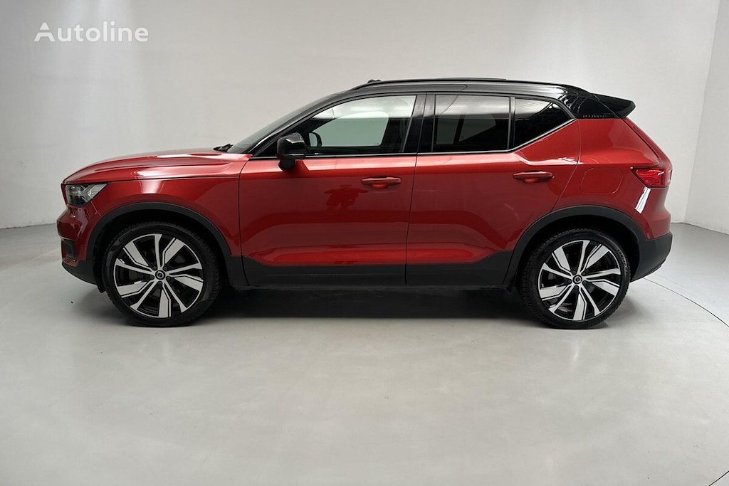 Prodaje se Volvo XC40 krosover na aukciji