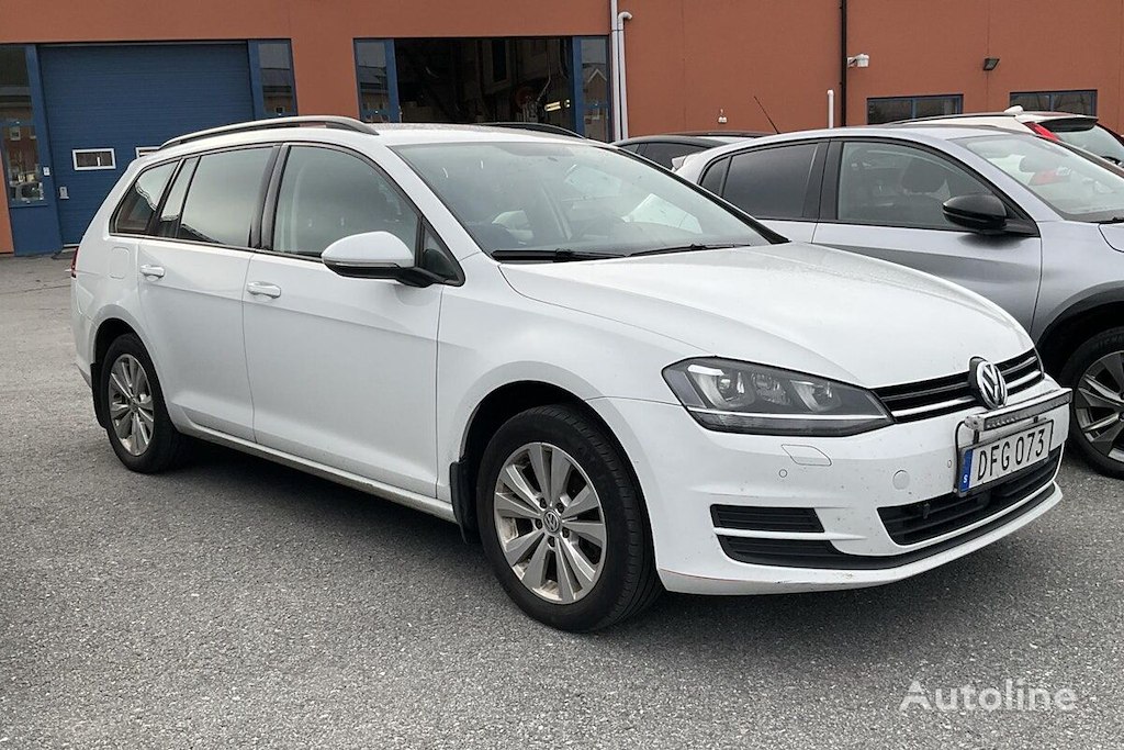 Prodaje se Volkswagen Golf karavan na aukciji