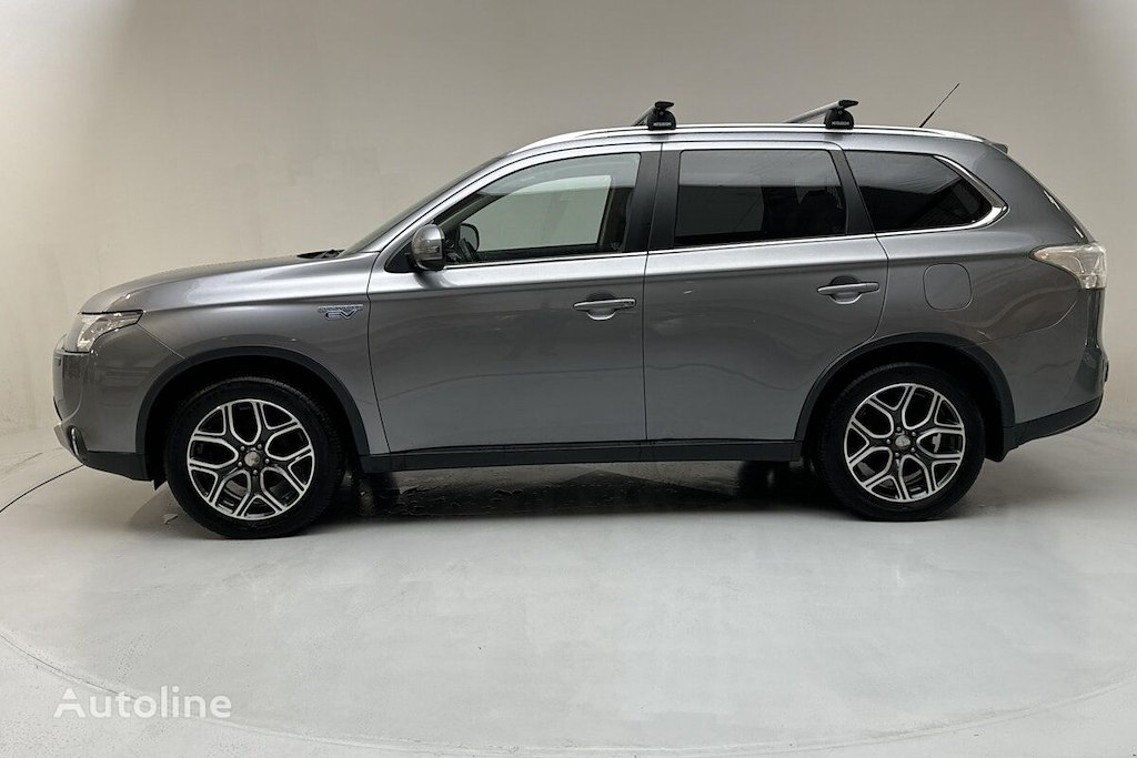 Prodaje se Mitsubishi Outlander krosover na aukciji