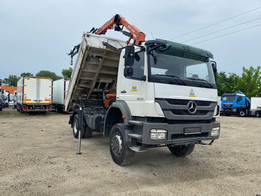 Mercedes-Benz Axor 1833 4x4 - 3 sided Tipper + Atlas 126.3E Crane kiper