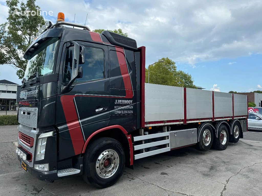 Volvo FH 500 8X2 - EURO 6 + LIFT + STEERING AXLE + NL TRUCK kamion furgon