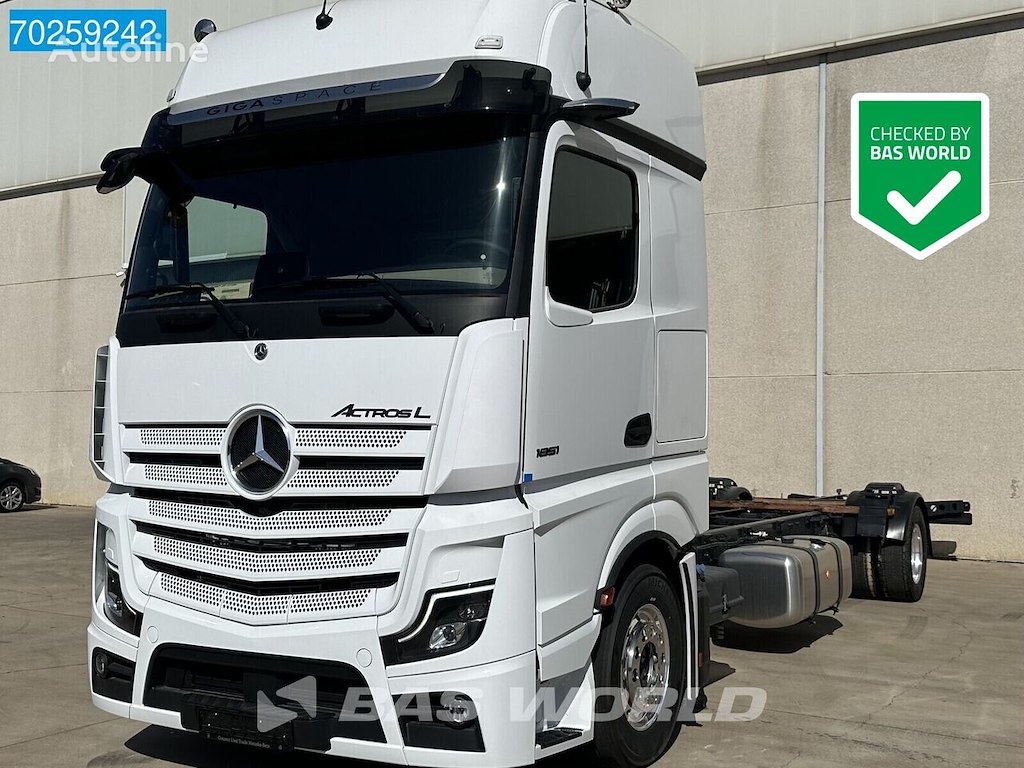 Novi Mercedes-Benz Actros 1851 4X2 Giga Retarder 2xTanks Alcoa Navi Euro 6 kamion šasija