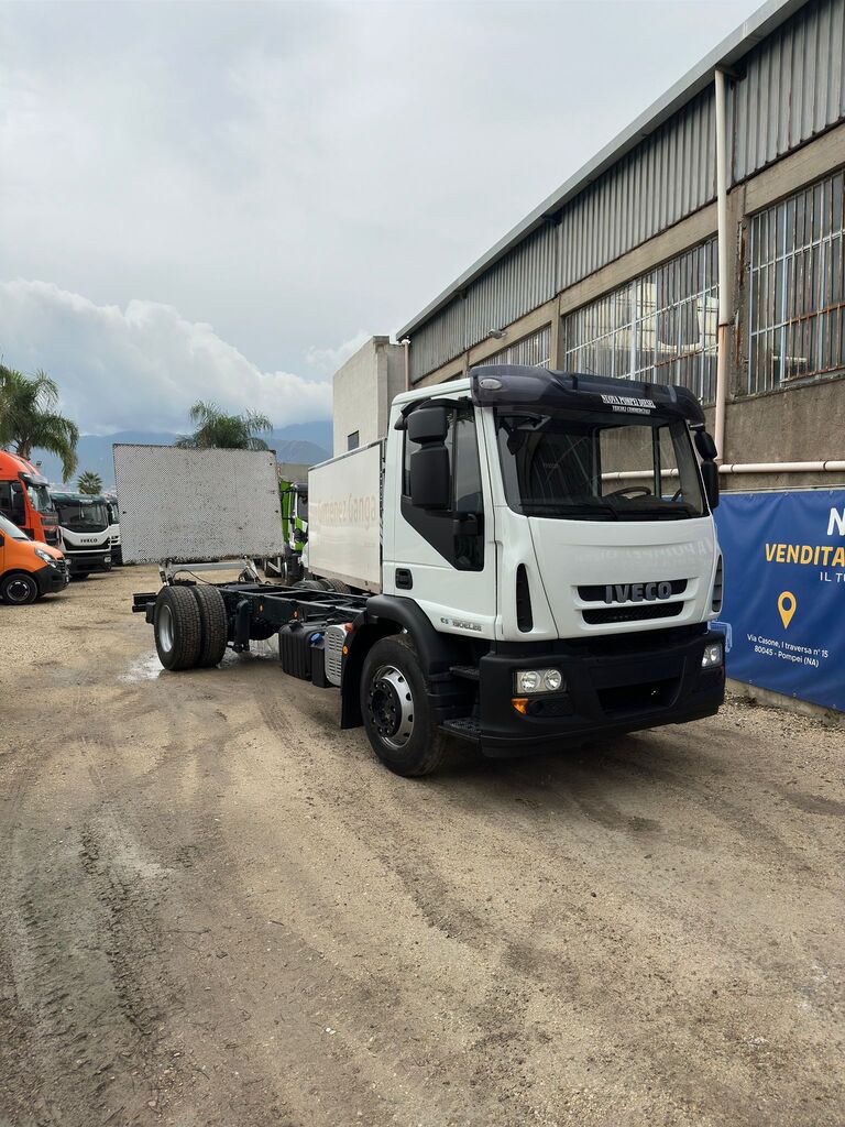 IVECO Eurocargo 180E28 kamion šasija