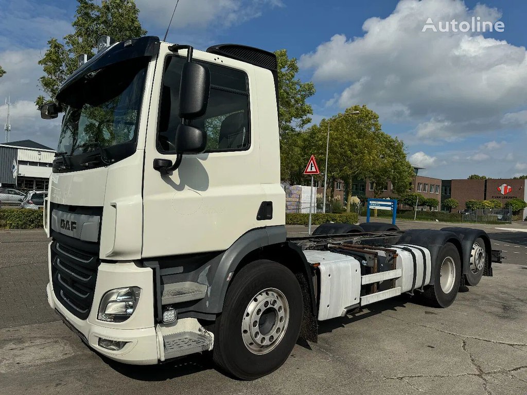 DAF CF 450 6X2 - EURO 6 + LIFT + STEERING AXLE + TÜV 05-2025 kamion šasija