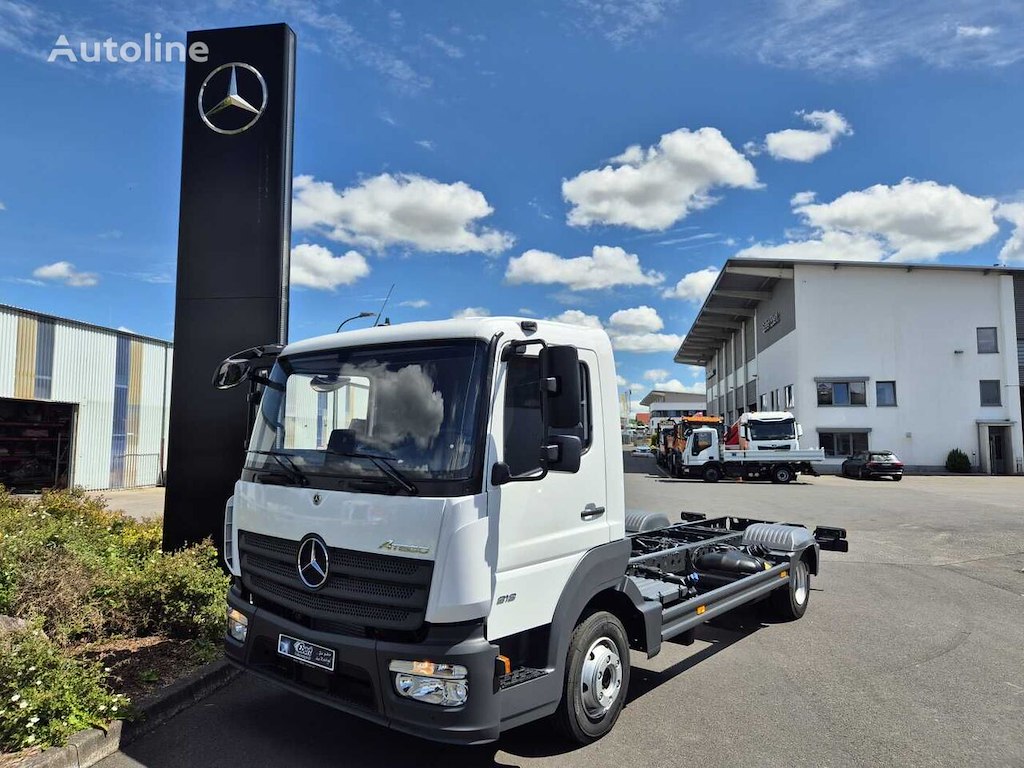 Mercedes-Benz Atego 818 L Fahrgestell, 3 Stück vorhanden kamion šasija