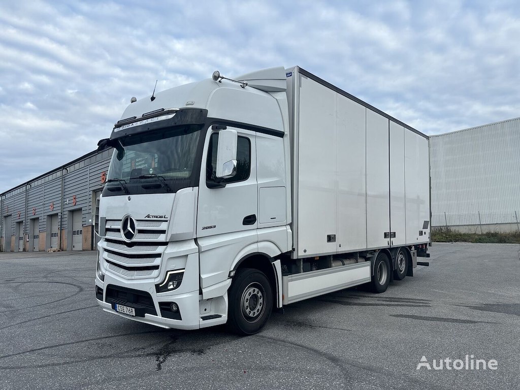 Prodaje se Mercedes-Benz Actros 2853 Styleline kamion hladnjače na aukciji