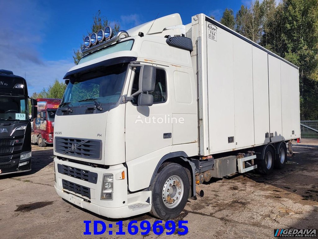 Volvo FH13 480HP Manual 6x2 10tyres kamion hladnjača