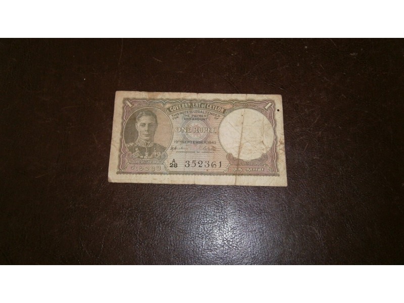 CEYLON 1 RUPEE 1942