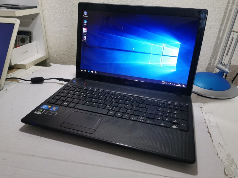 Acer Aspire 5742