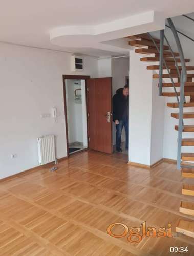 Duplex 145 m2 u centru Backe Palanke