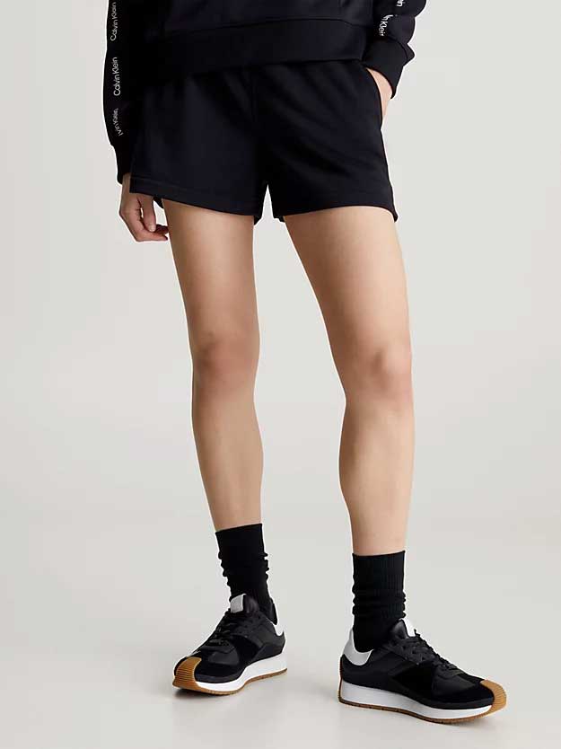 Calvin Klein Performance PW Knit Shorts
5787 RSD 
7234 RSD -20% The lowest price in the last 30 days*
7234 RSD -20% The lowest price in the last 30 days*
7234 RSD -20% Redovna cena