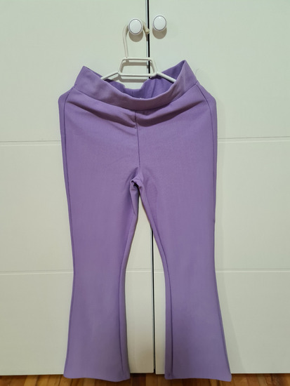 Sinsay pantalone nove