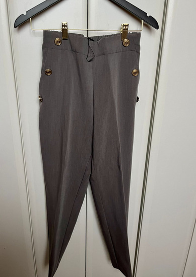 Zara pantalone