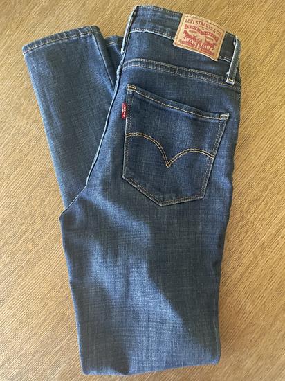 LEVIS 721 farmerice NOVO vel.25