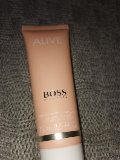 Hugo boss alive body losion