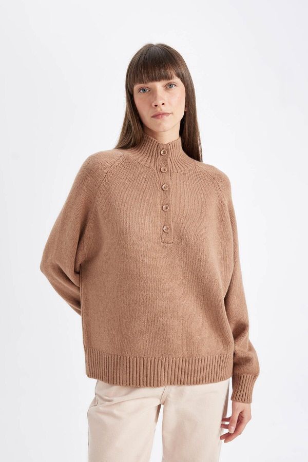 DEFACTO RELAX FIT BUTTON-DOWN COLLAR SWEATER