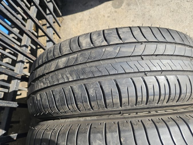 195/65 R15 MICHELIN