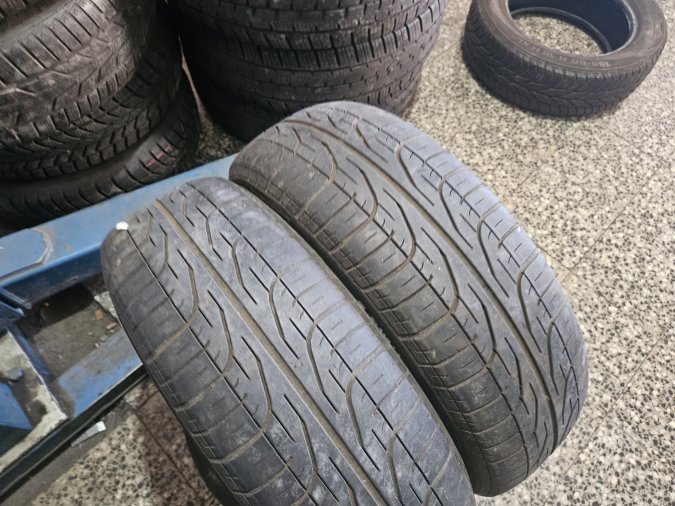 185/60 R15 Pireli