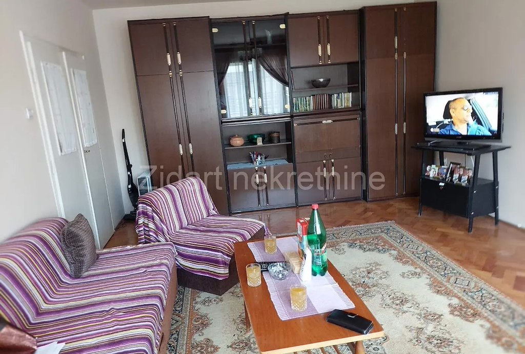 Prodaja, jednosoban stan, 85m2, Barajevo, Beograd