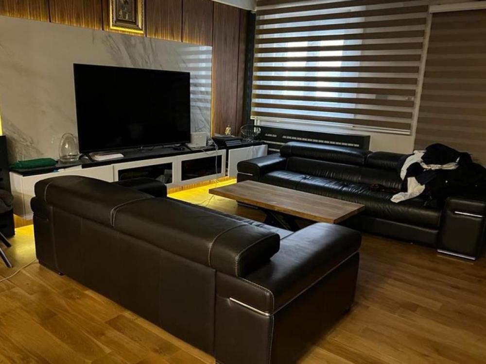 Četvorosoban stan za izdavanje, 120m2, 1.450€