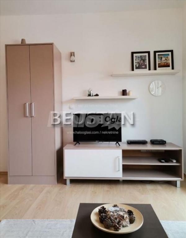 Ljubljanska, Jednosoban stan za izdavanje, 30m2, 500€