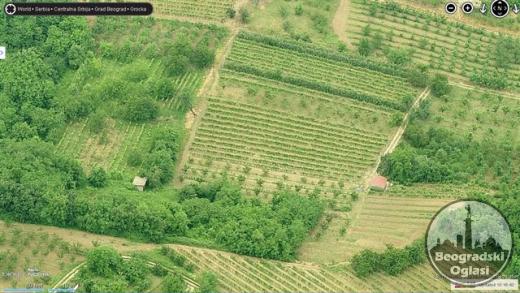 Grocka, građevinsko zemljište i vikendica na prodaju