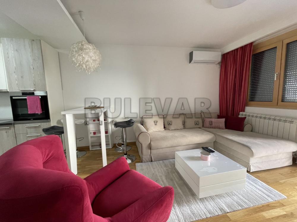 Cvijićeva, Dvosoban stan za izdavanje, 50m2, 500€